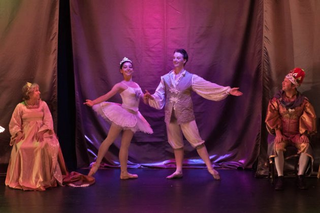 2011.05 | Ruth & Ballet